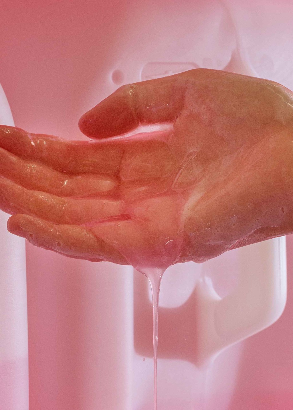 Easy-Center is a duo focusing on Scenography, Installation and Set Design